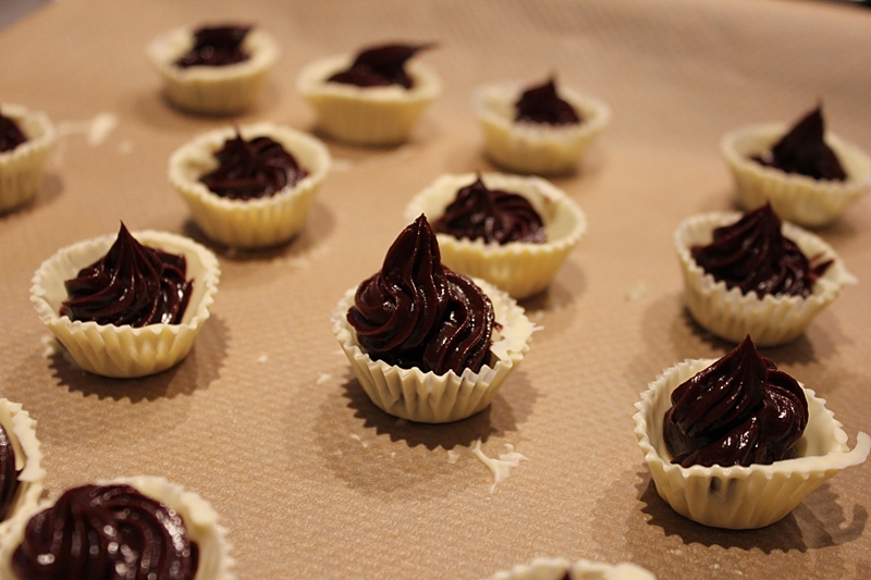 collettes with chocolate stuffing | i Heart Alice / iHeartAlice.com