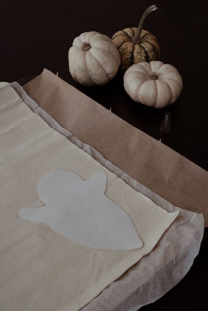 Sour Cherry Ghost Puff Pastry – Halloween Rezept